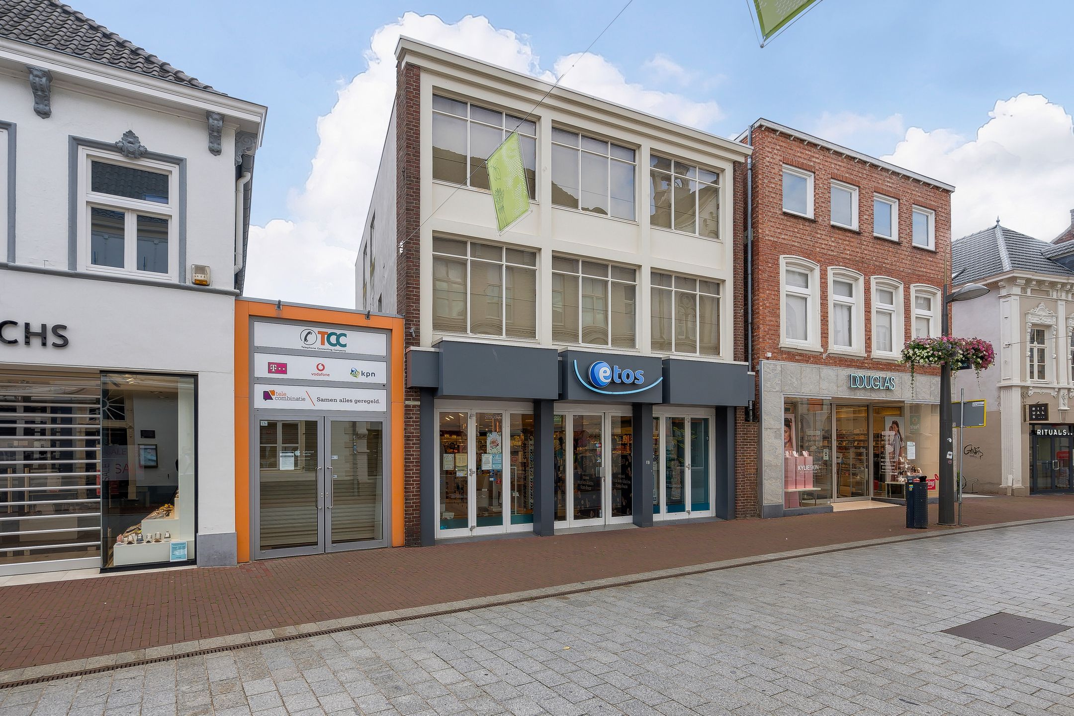 Winkel Weert | Zoek winkels te huur: Langstraat 15 6001 CS Weert [funda in business]