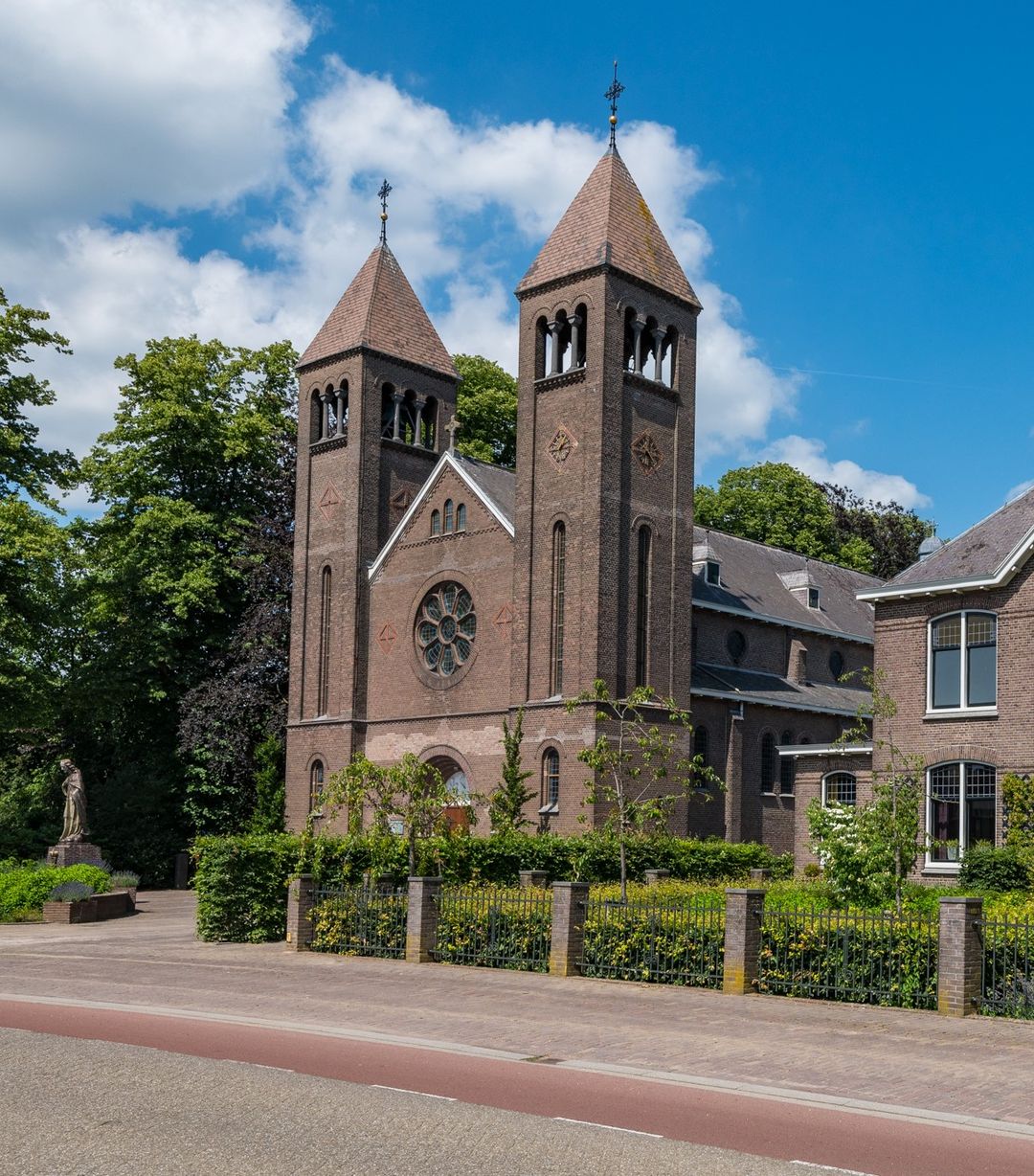 Huis te koop: Dr Ariënsstraat 1 7071 AH Ulft | Funda