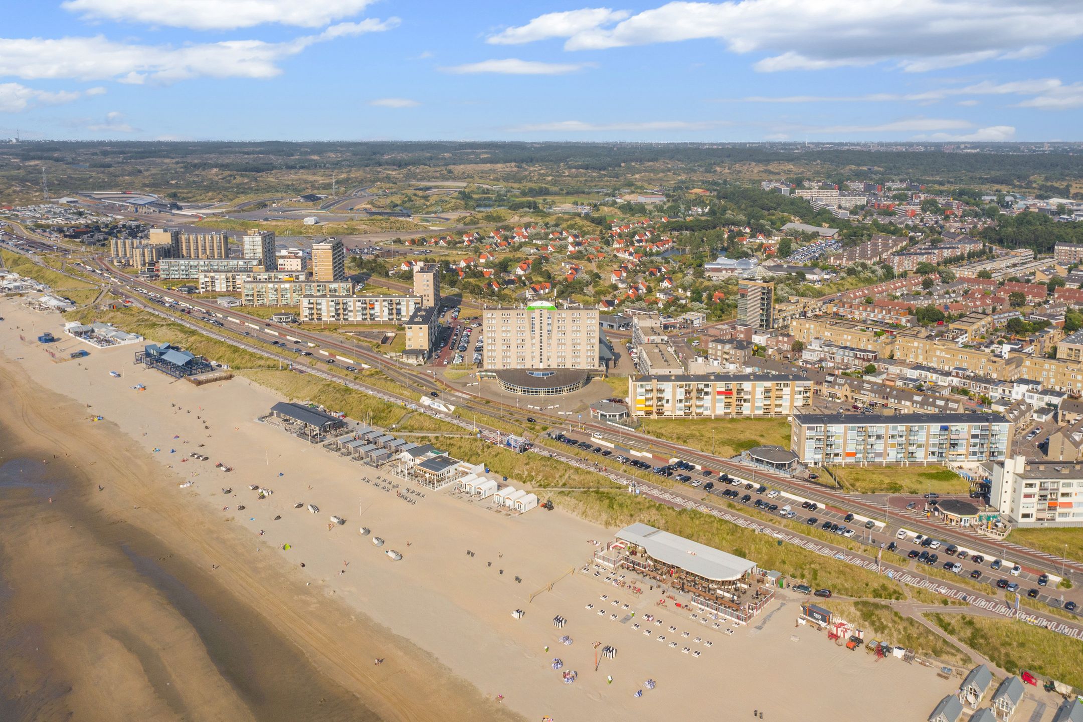 Bedrijfshal Zandvoort | Zoek bedrijfshallen te huur: Boulevard Barnaart 12 2041 JA Zandvoort ...