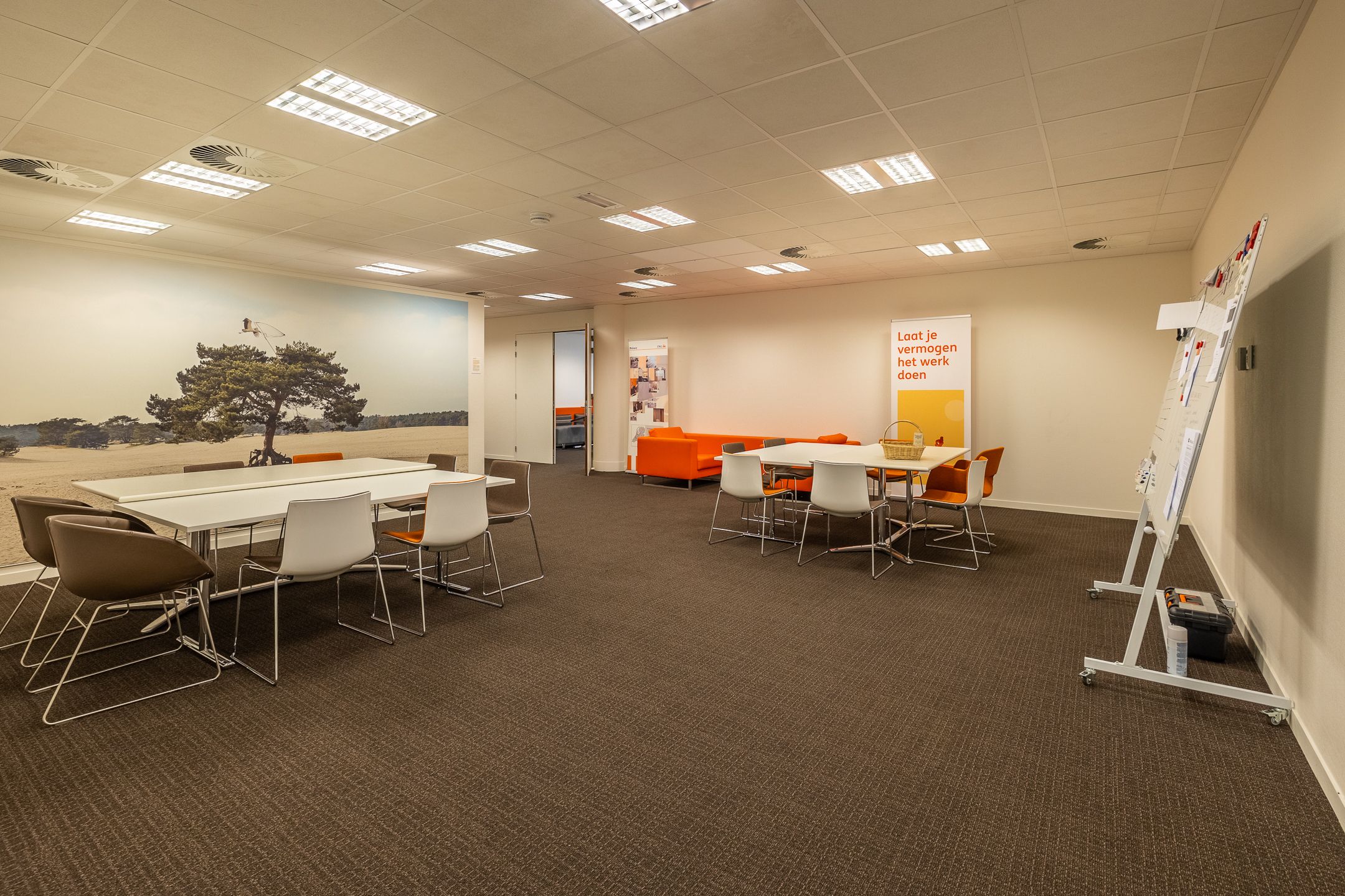 Winkel Bussum | Zoek winkels te koop: Landstraat 1 1404 JD Bussum [funda in business]