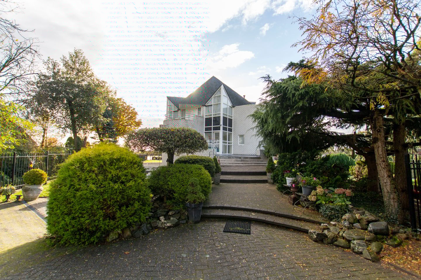 Huis te koop: Rijksstraatweg 225 2988 BE Ridderkerk [Funda]