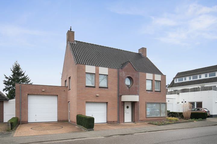 Koopwoningen Helmond - Huizen te koop in Helmond [funda]