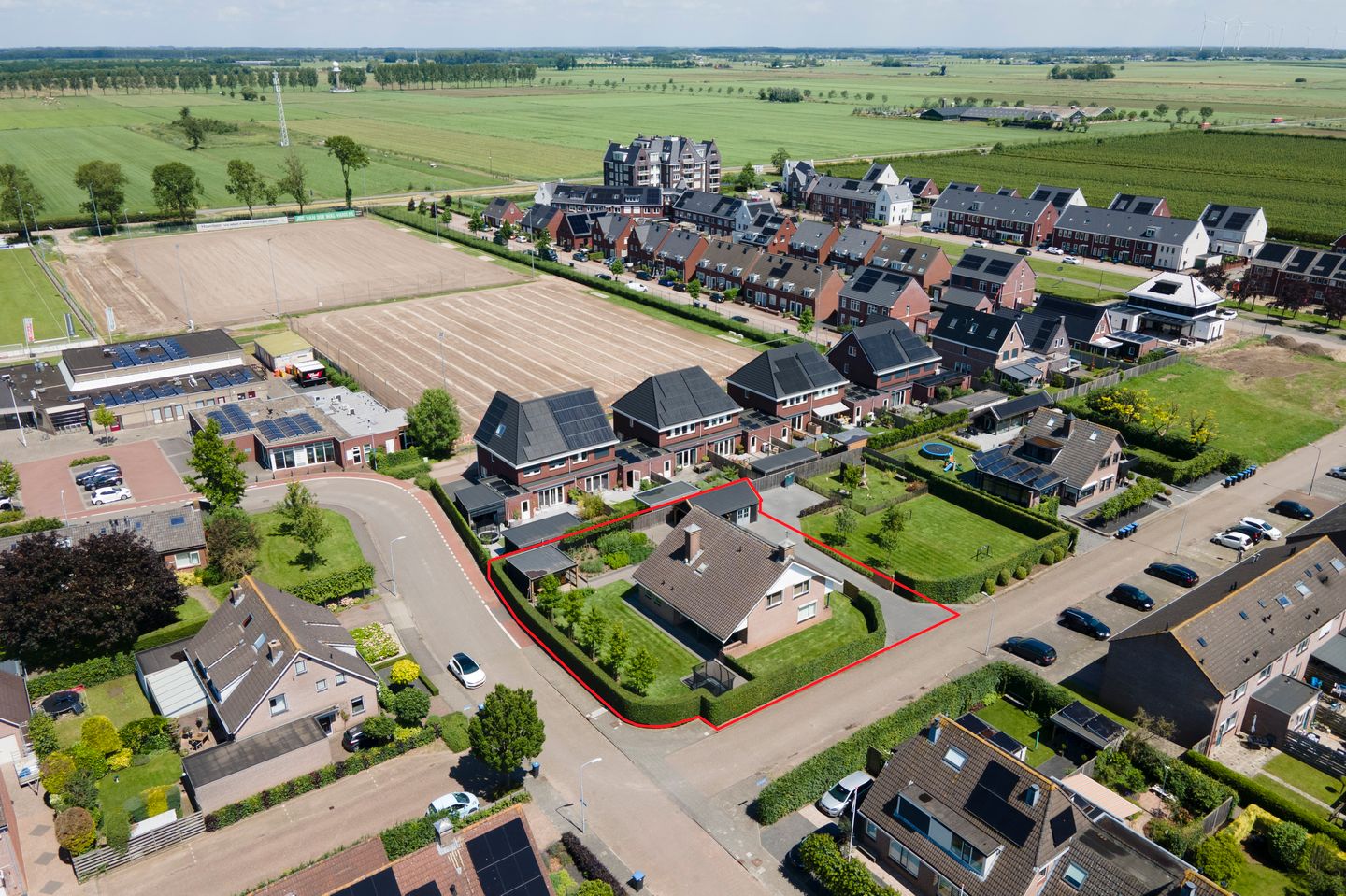 Huis te koop: Sluimerskamp 4 4171 BR Herwijnen [funda]