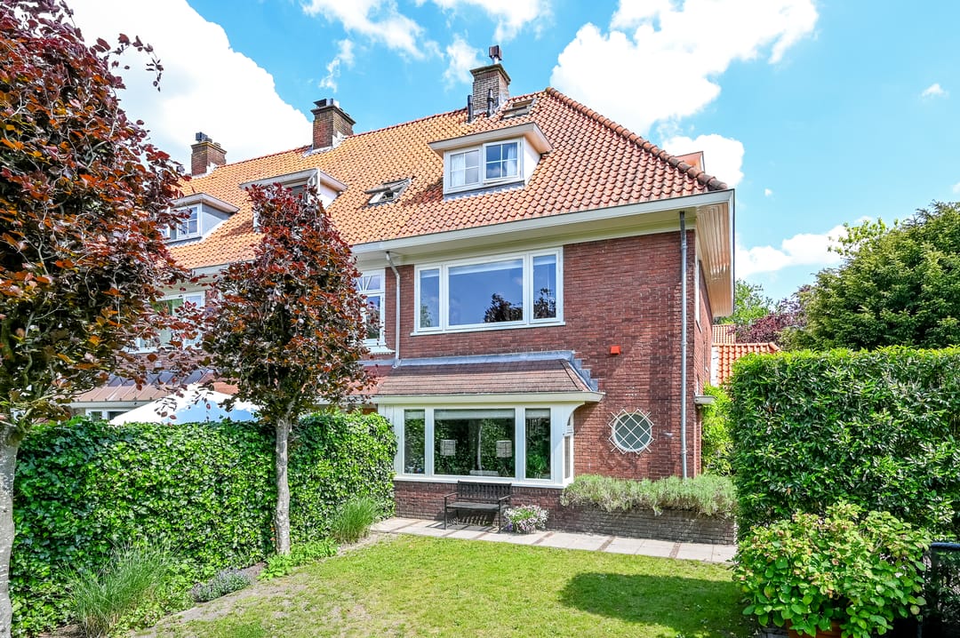 House for sale: Braziliëlaan 9 2051 LS Overveen [funda]