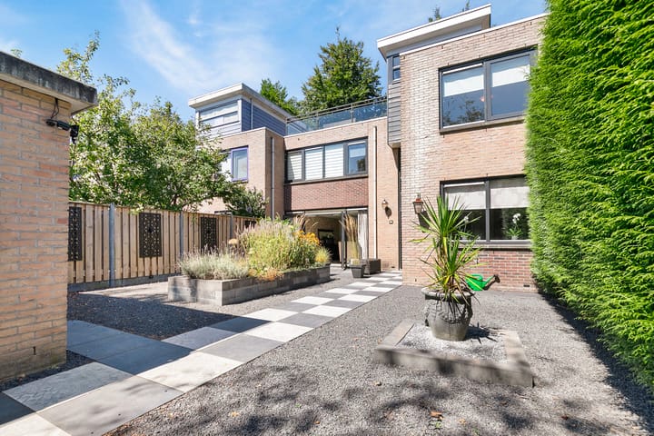 Koopwoningen Almere - Huizen te koop in Almere [funda]