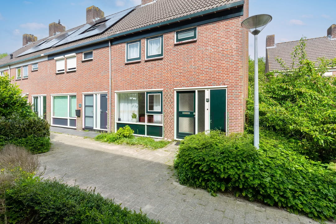 Huis verkocht: Klagerstuin 147 1689 JX Zwaag [Funda]