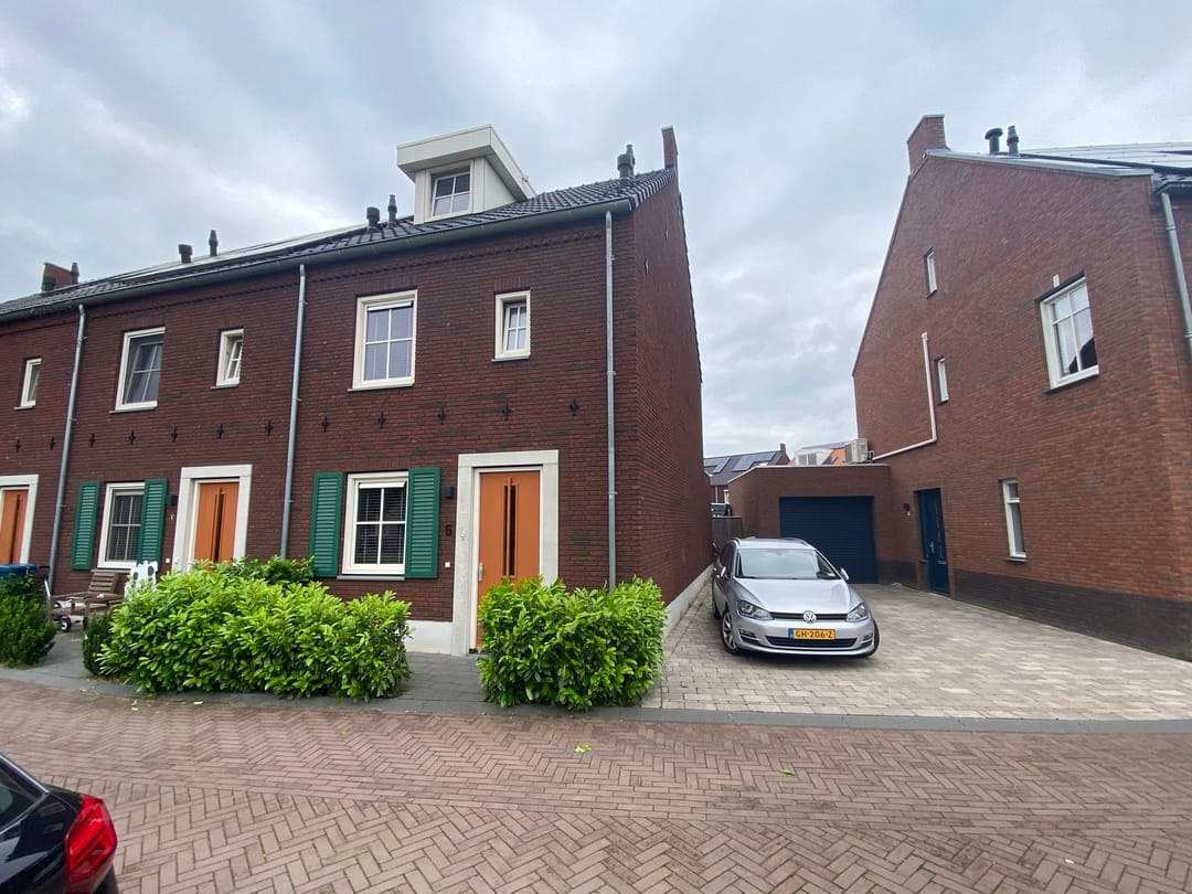 Huis verhuurd: Dubbe Loop 6 5674 CM Nuenen [funda]