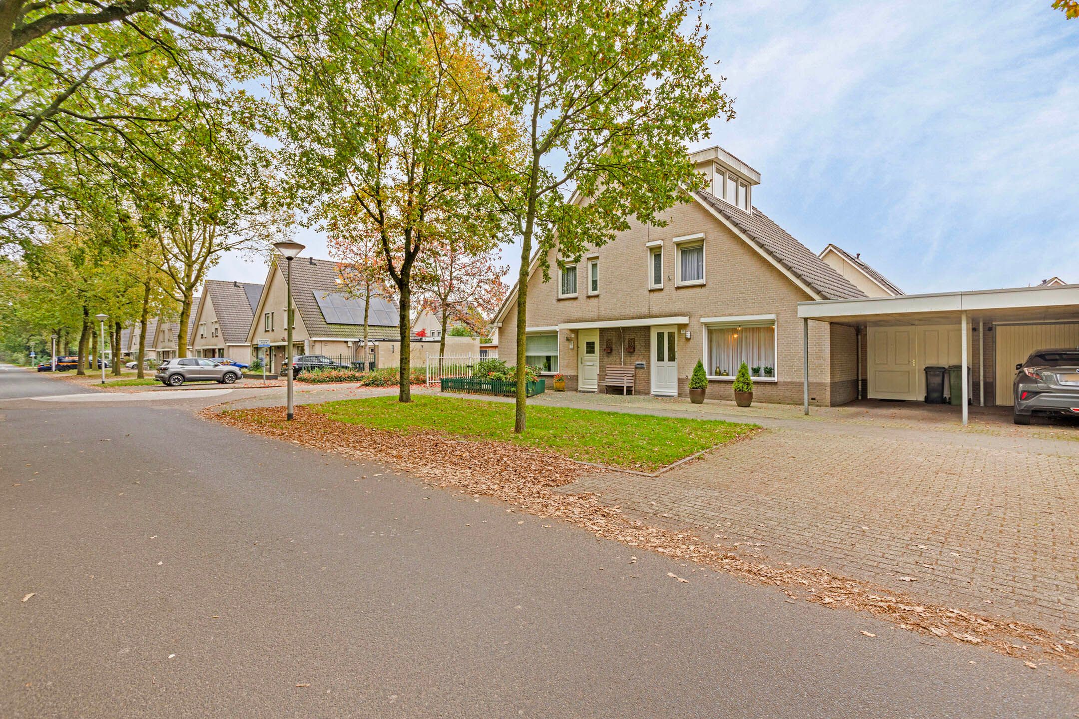 Huis verkocht: Berkendonk 77 5703 KB Helmond [Funda]