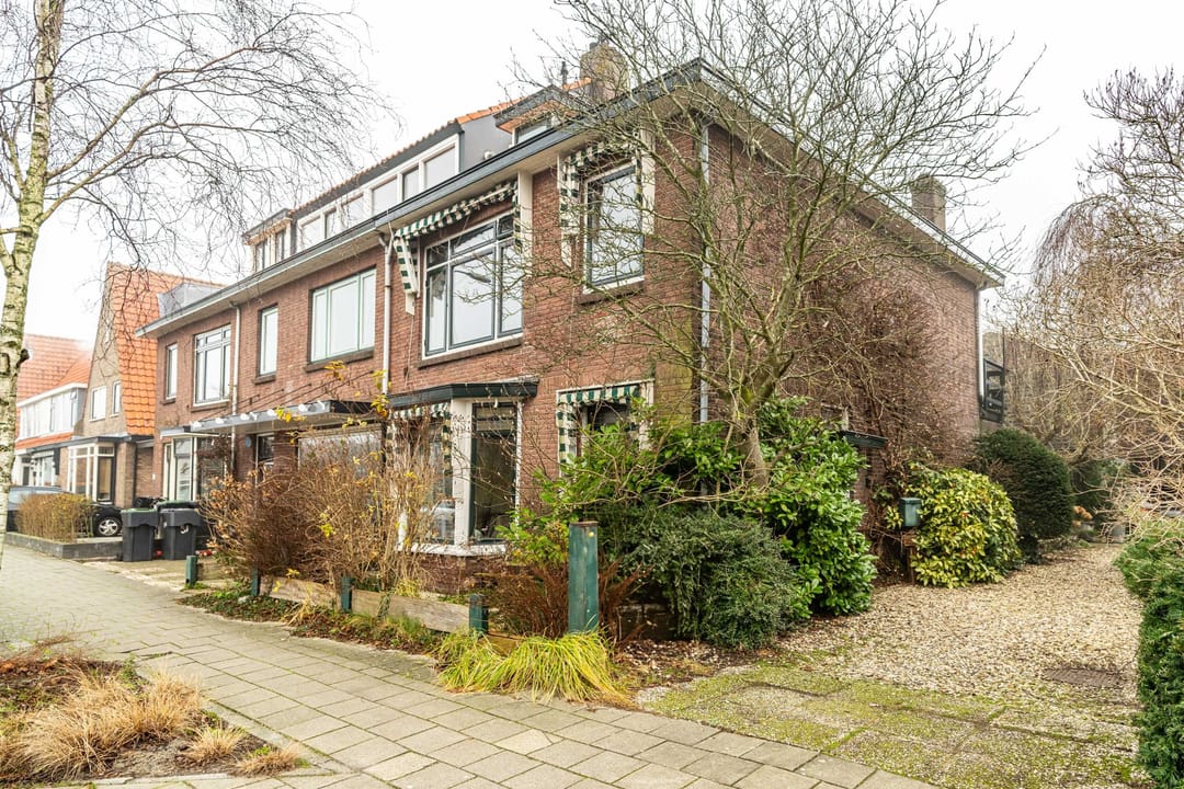 Huis verkocht: Hoge Rijndijk 53 2382 AB Zoeterwoude | Funda