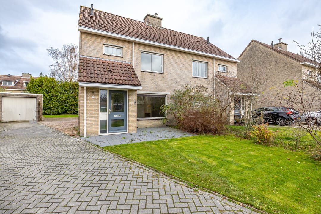 Huis verkocht: Papenven 7 9302 ED Roden [Funda]