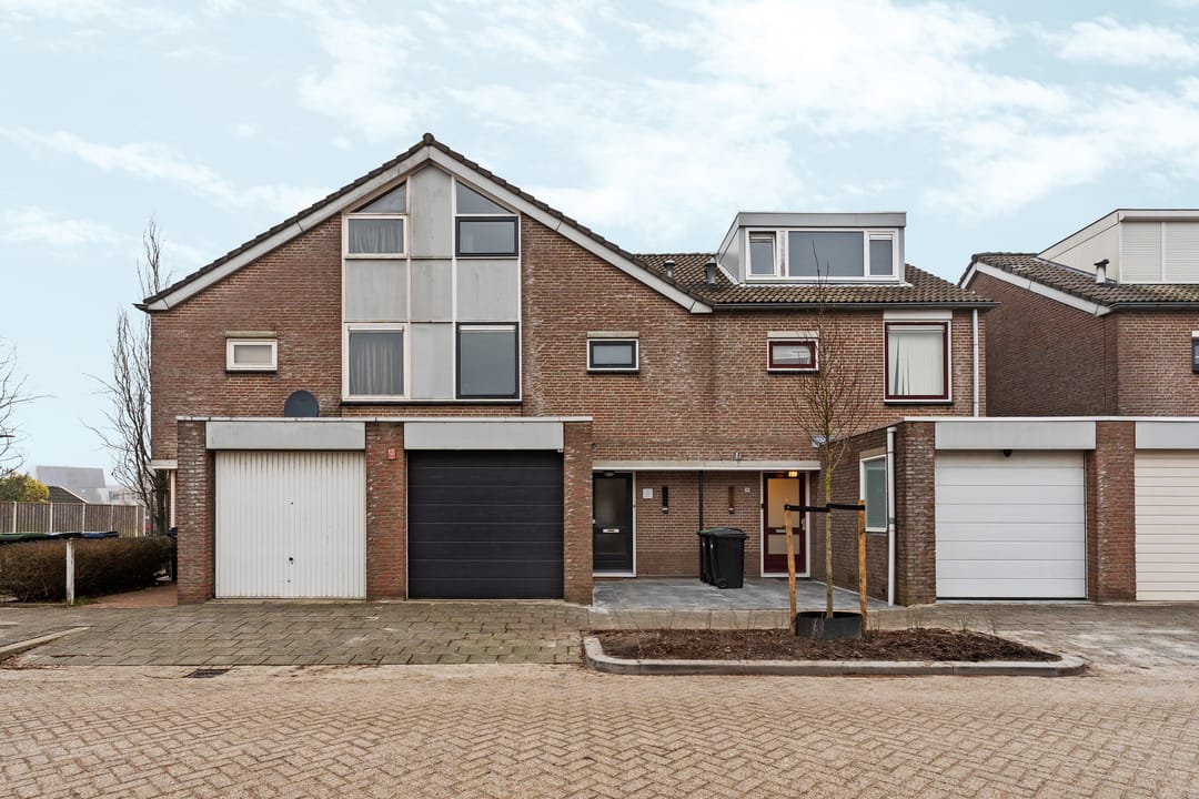 Huis verkocht: Alban Bergstraat 18 1323 GH Almere [Funda]