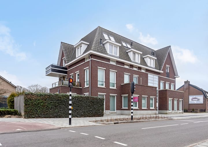 Koopwoningen - huizen te koop in [funda]