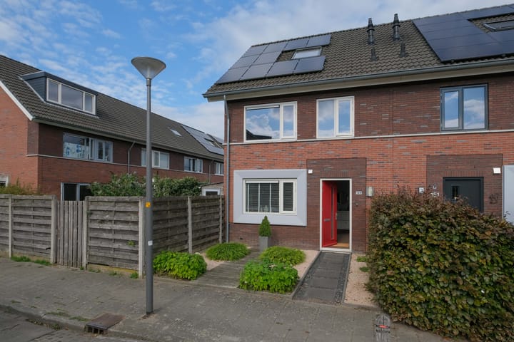 Koopwoningen - huizen te koop in [Funda]