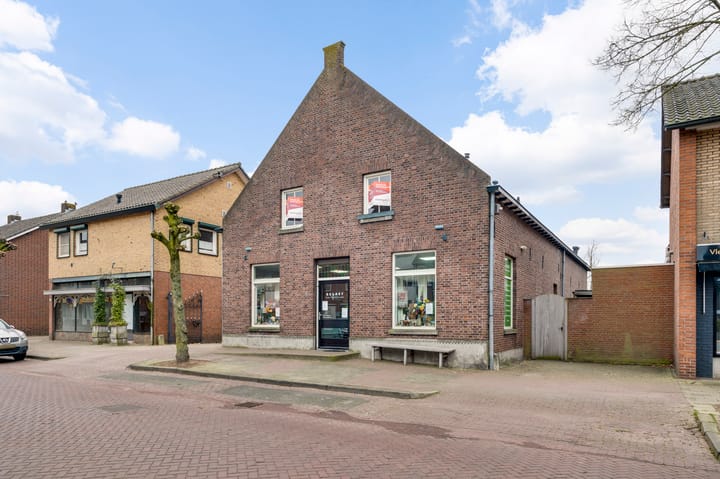 Koopwoningen - huizen te koop in [Funda]