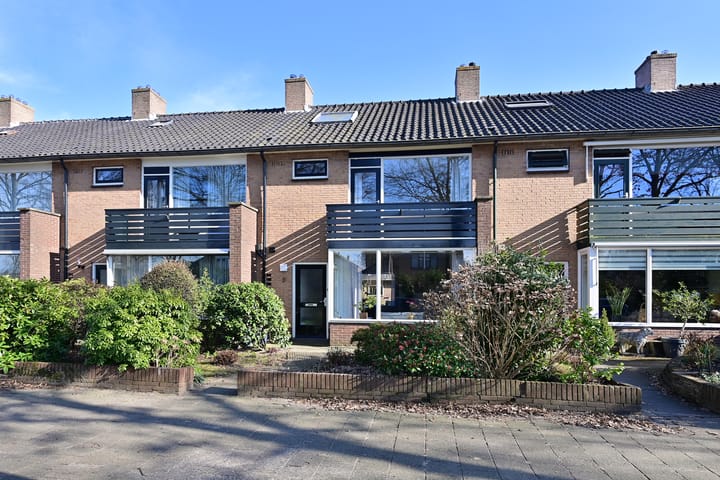 Koopwoningen - huizen te koop in [Funda]
