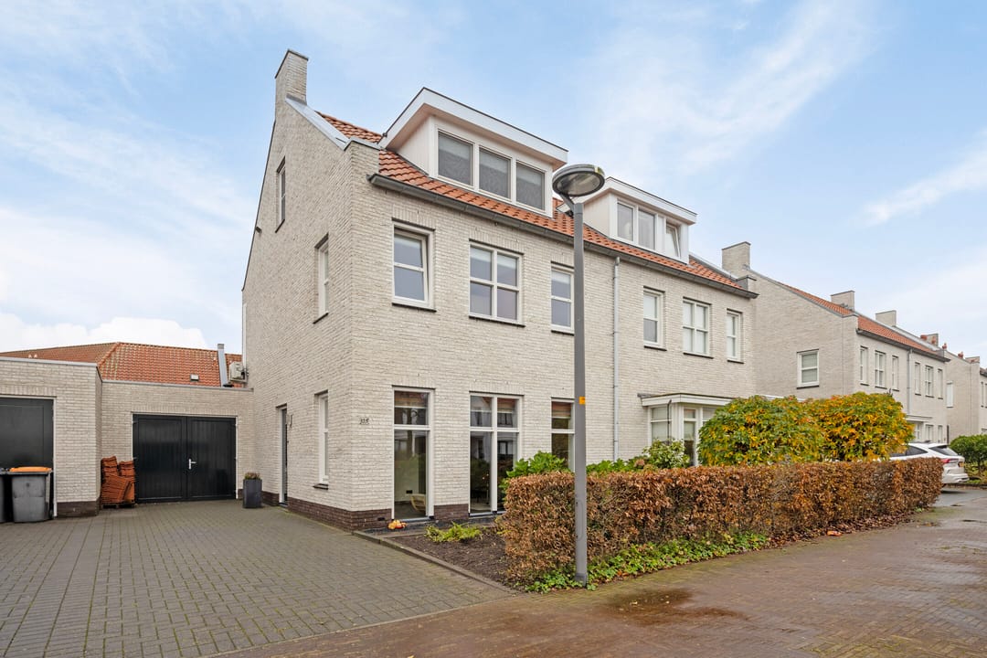 Huis verkocht: Lover 125 7623 PM Borne [Funda]