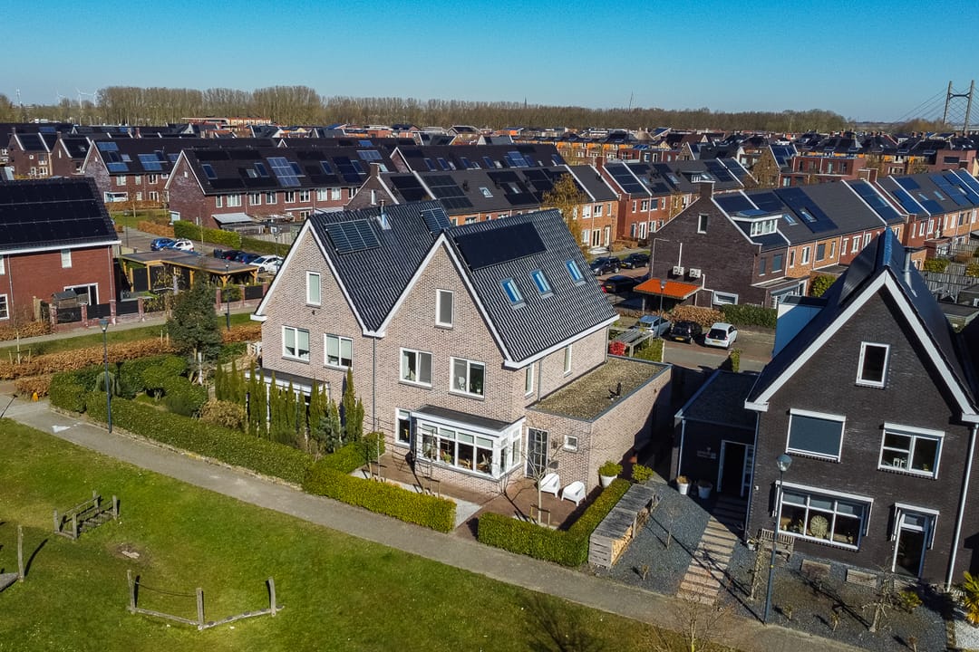 Koopwoningen - huizen te koop in [Funda]