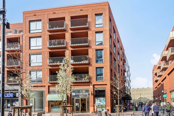 Koopwoningen - huizen te koop in [Funda]