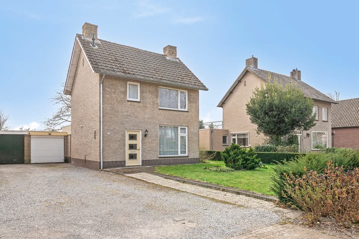 Koopwoningen - huizen te koop in [Funda]