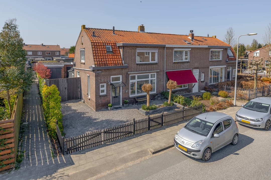 Koopwoningen - huizen te koop in [Funda]