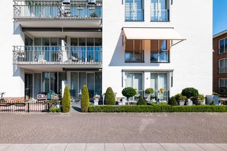 Koopwoningen - huizen te koop in [Funda]