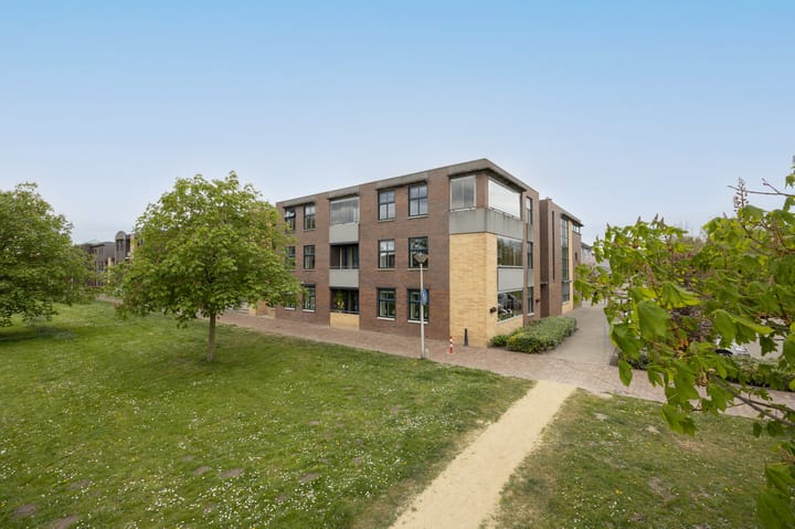 Contact - Jaagpad 91 4871JC Etten-Leur [Funda]