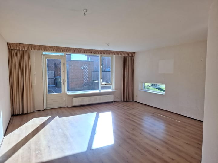 Huis verkocht: Platte Driedijk 73 3194 KC Hoogvliet Rotterdam [Funda]