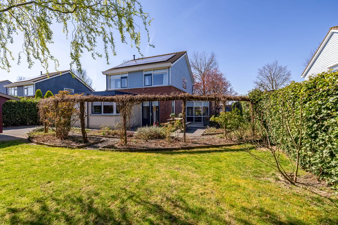 Koopwoningen - huizen te koop in [Funda]