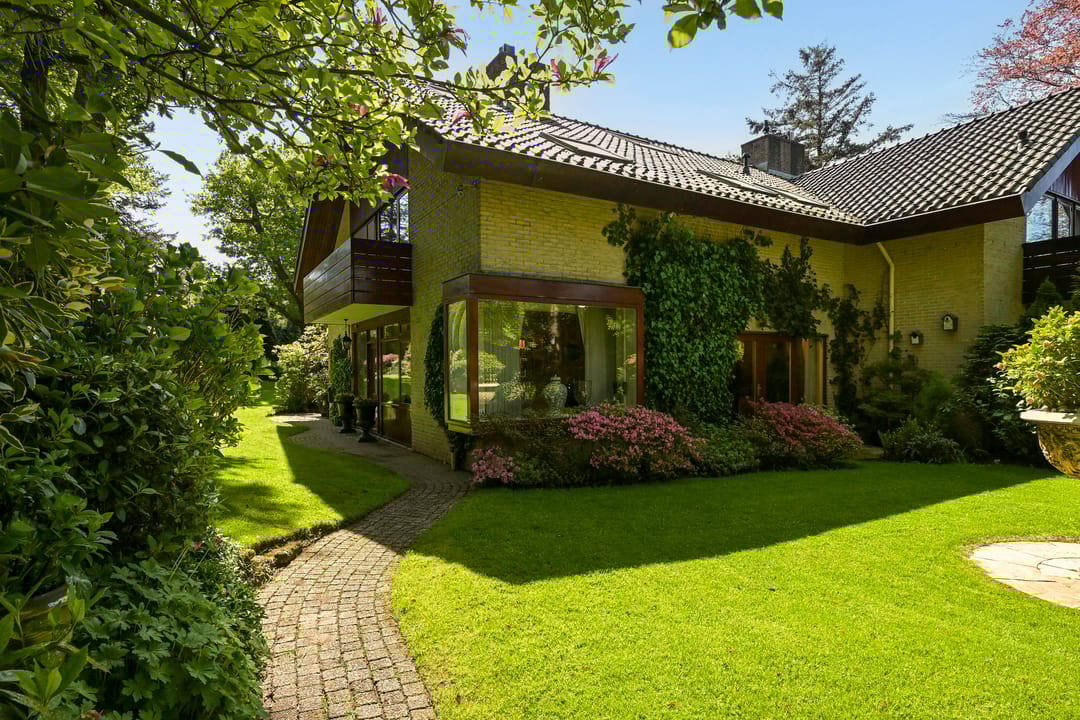 Huis verkocht: Bloemcamplaan 11 2244 EA Wassenaar [Funda]