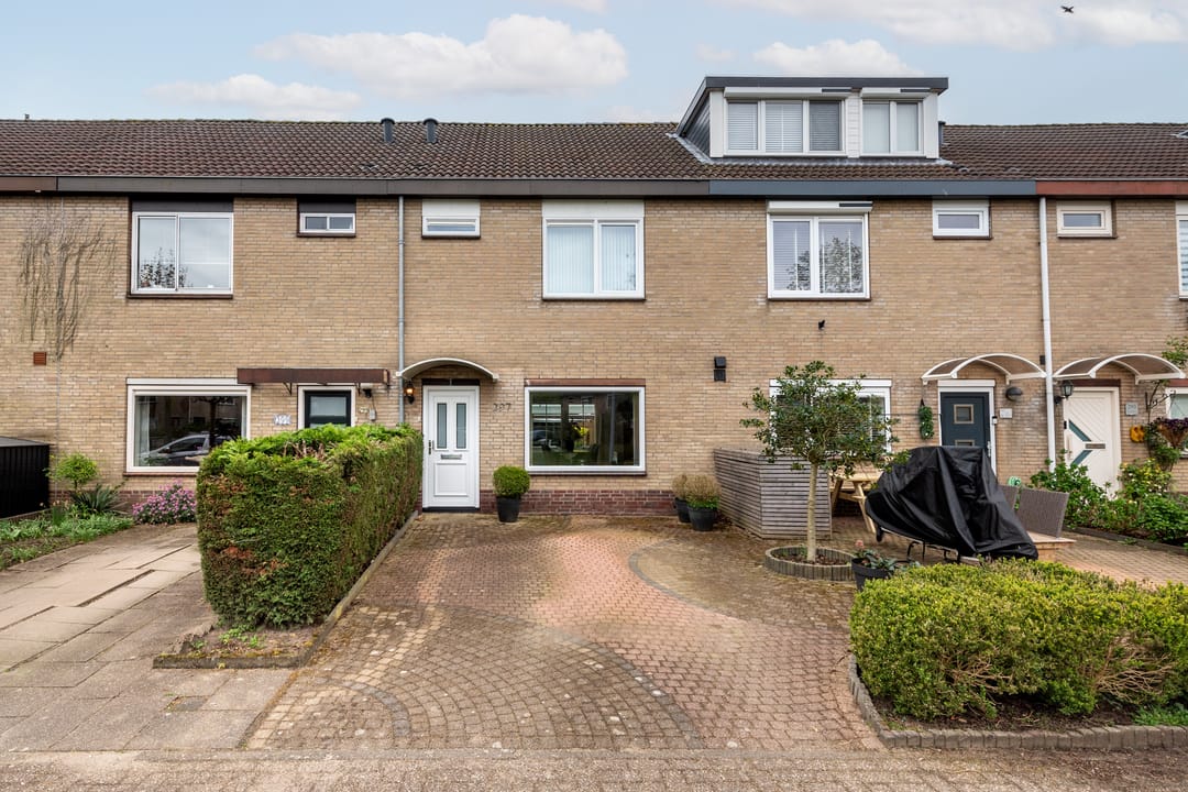 Huis verkocht: Söderblomstraat 297 2131 GJ Hoofddorp [Funda]