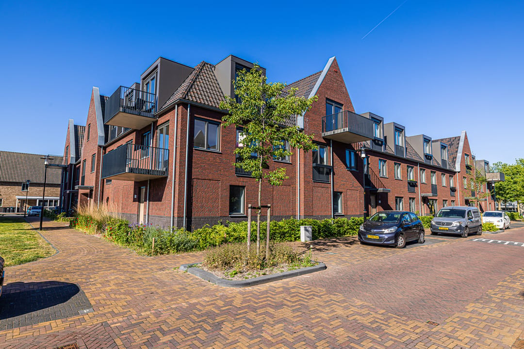 Koopwoningen - appartementen te koop in [Funda]