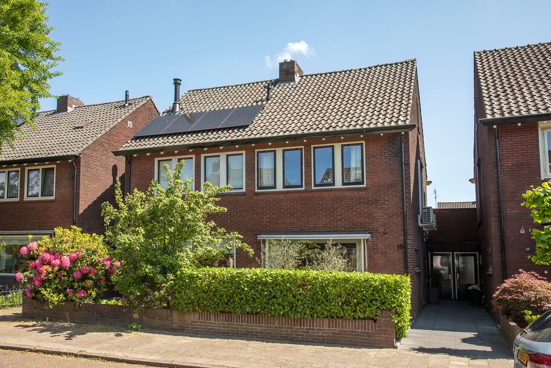 Huis verkocht: Irisstraat 15 7555 CD Hengelo (OV) [Funda]