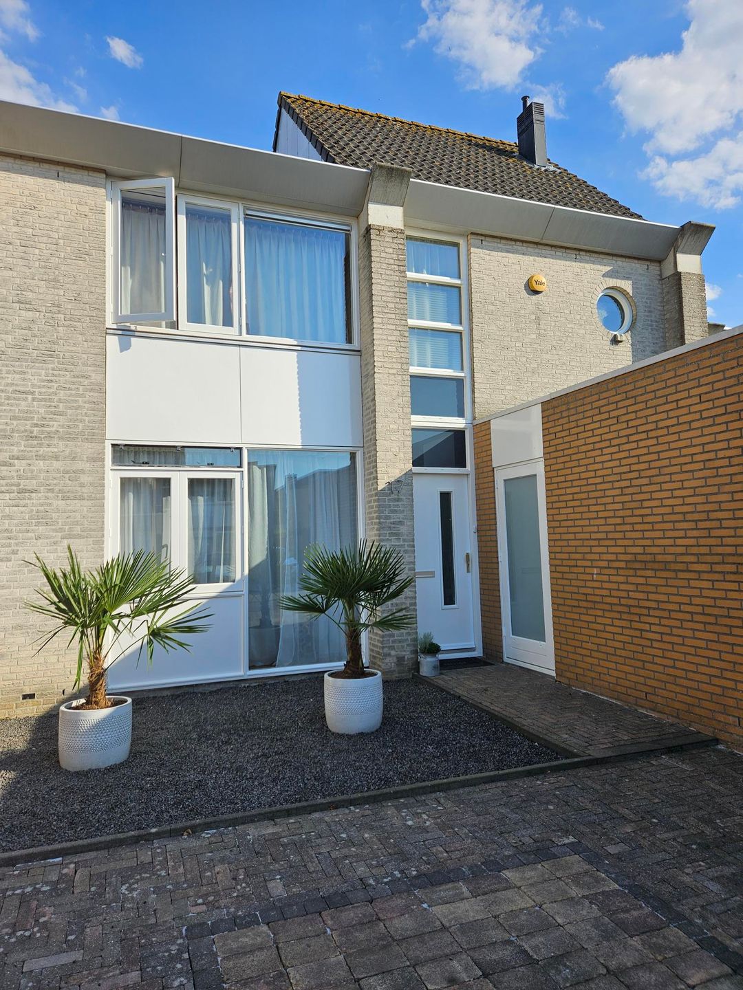 Huis verhuurd: Hoogaars 17 4617 GE Bergen op Zoom [Funda]