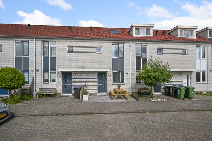 Huis verkocht: Franciscanenstraat 43 1566 LC Assendelft [Funda]