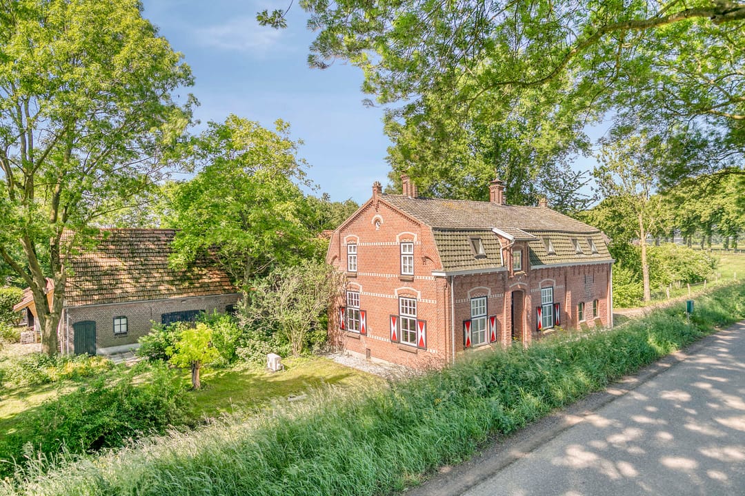 Huis te koop: Maasdijk 17 5356 NC Neerloon | Funda