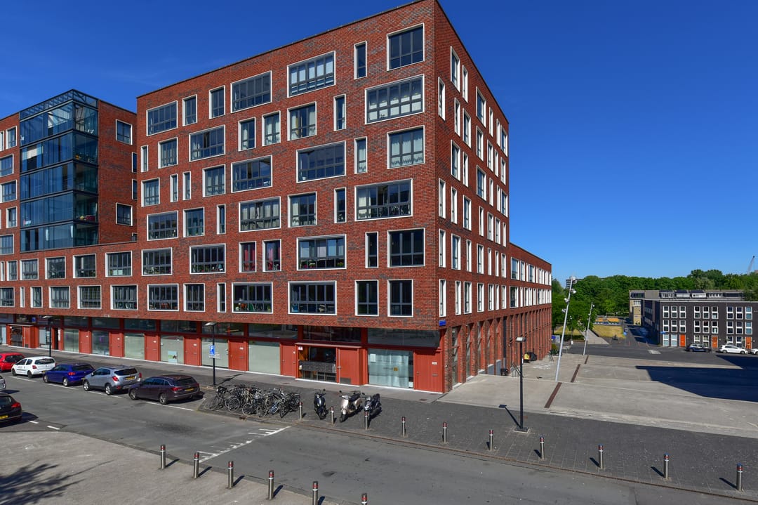 Koopwoningen - huizen te koop in [Funda]