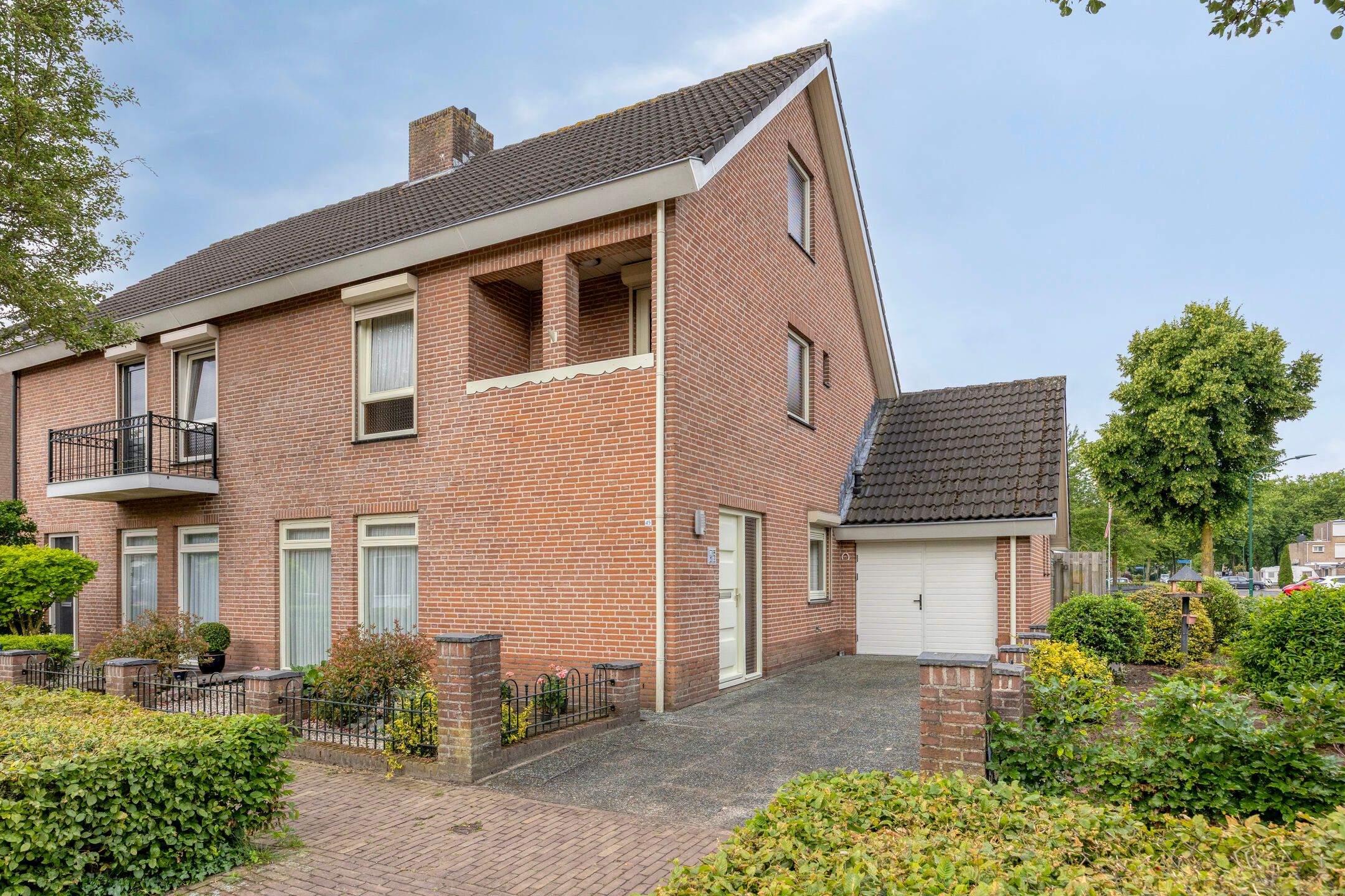 Huis verkocht: Strausslaan 45 5384 CW Heesch | Funda