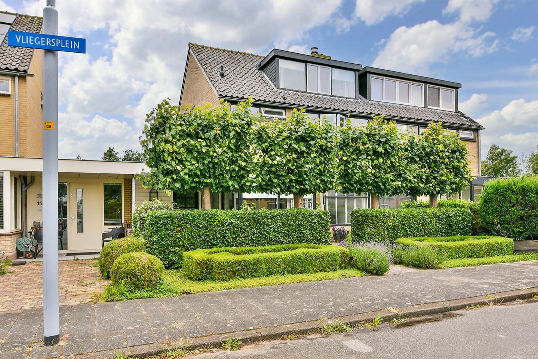 Huis te koop: Vliegersplein 15 2141 VC Vijfhuizen [Funda]