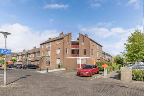 Koopwoningen - huizen te koop in [Funda]