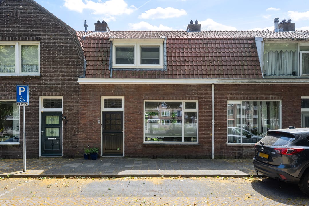Koopwoningen - huizen te koop in [Funda]