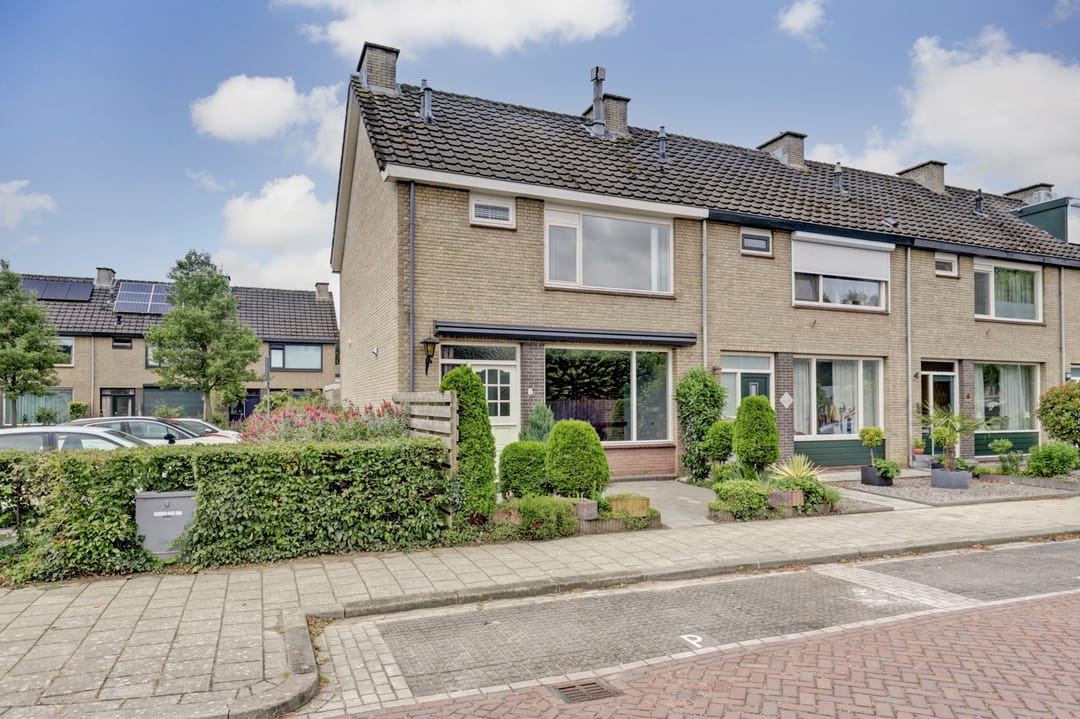 Huis verkocht: Kolgansstraat 8 3291 VC Strijen [Funda]