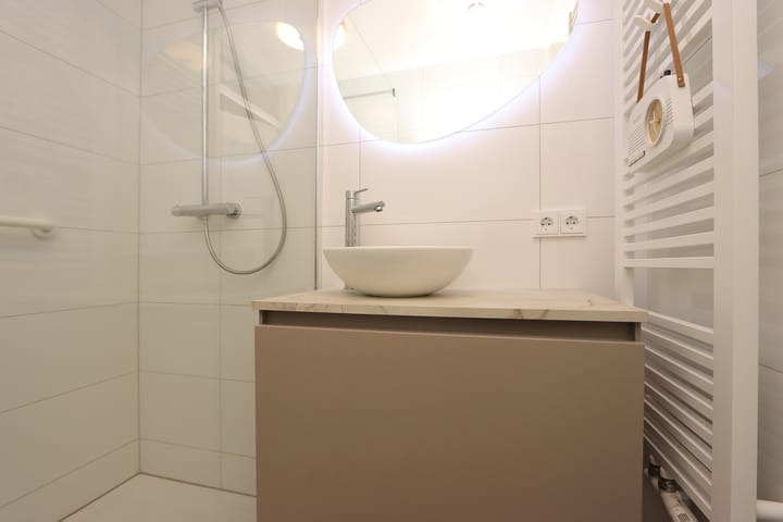 Apartment sold: Kop van Het Ruim 101 8251 KD Dronten | Funda