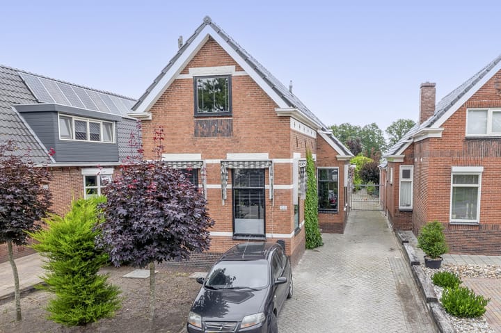 Koopwoningen - huizen te koop in [Funda]
