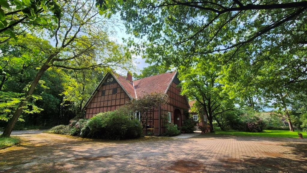 House for sale: Poolweg 10 49525 Lengerich, Germany [Funda]