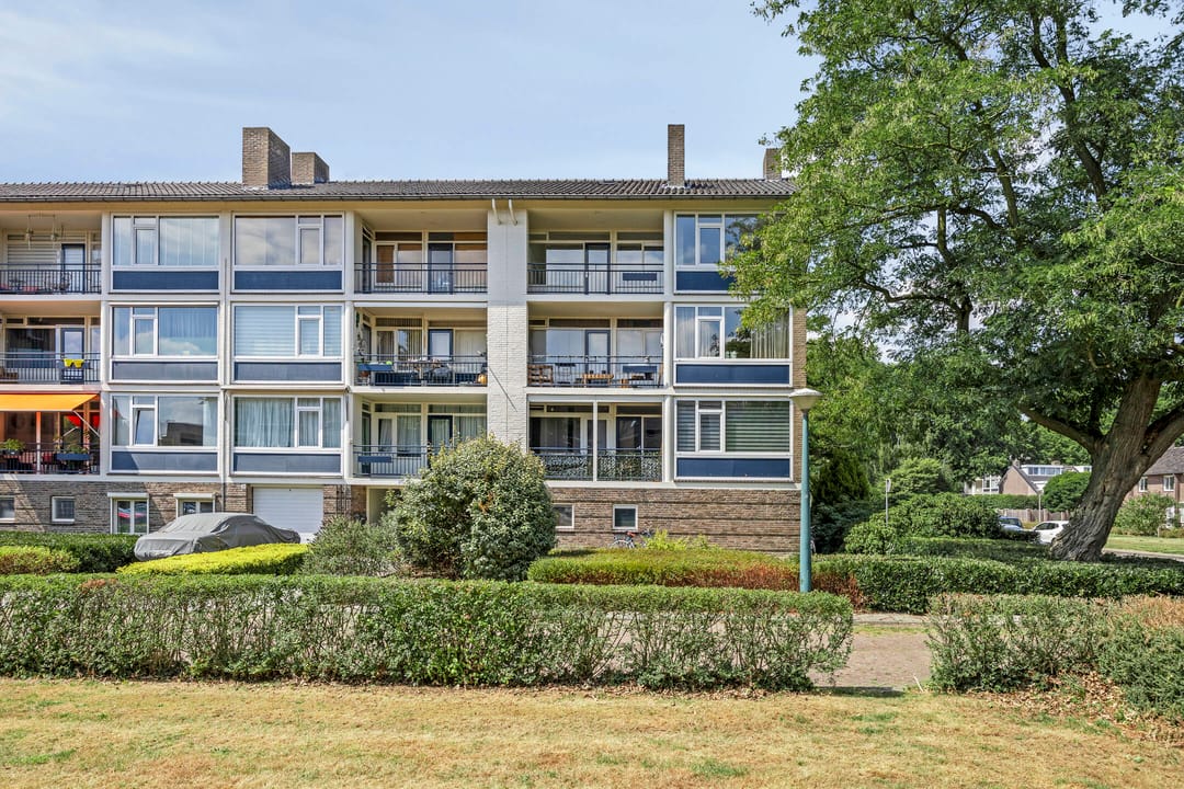 Koopwoningen - appartementen te koop in [Funda]