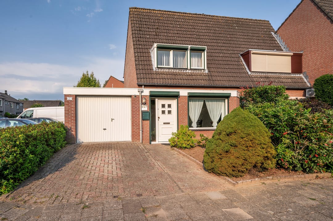 House for sale: Oleanderstraat 127 5925 EE Venlo [Funda]