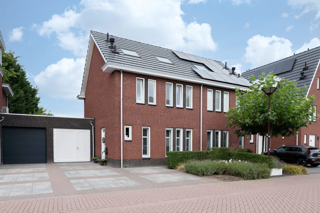 Huis verkocht: Steenarend 9 4744 PA Bosschenhoofd | Funda
