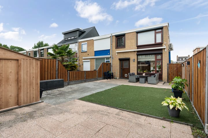 Huis verkocht: Van Zyll de Jongstraat 86 3195 TP Pernis Rotterdam | Funda