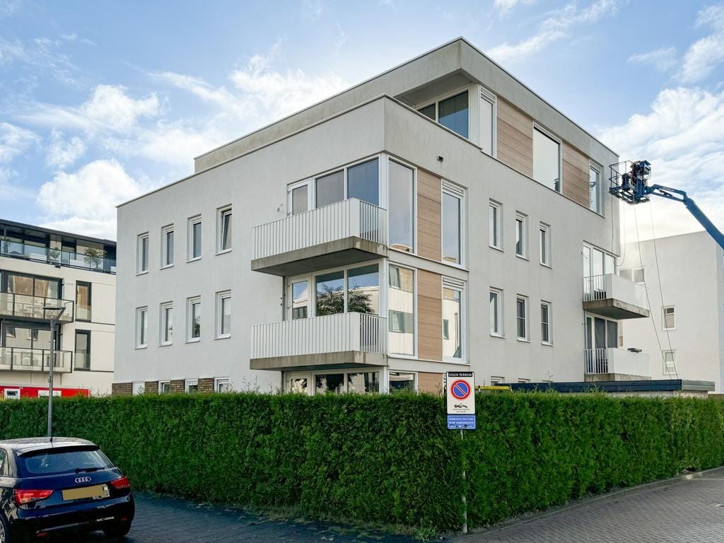Appartement verhuurd: John Rossweg 9 1363 LW Almere | Funda