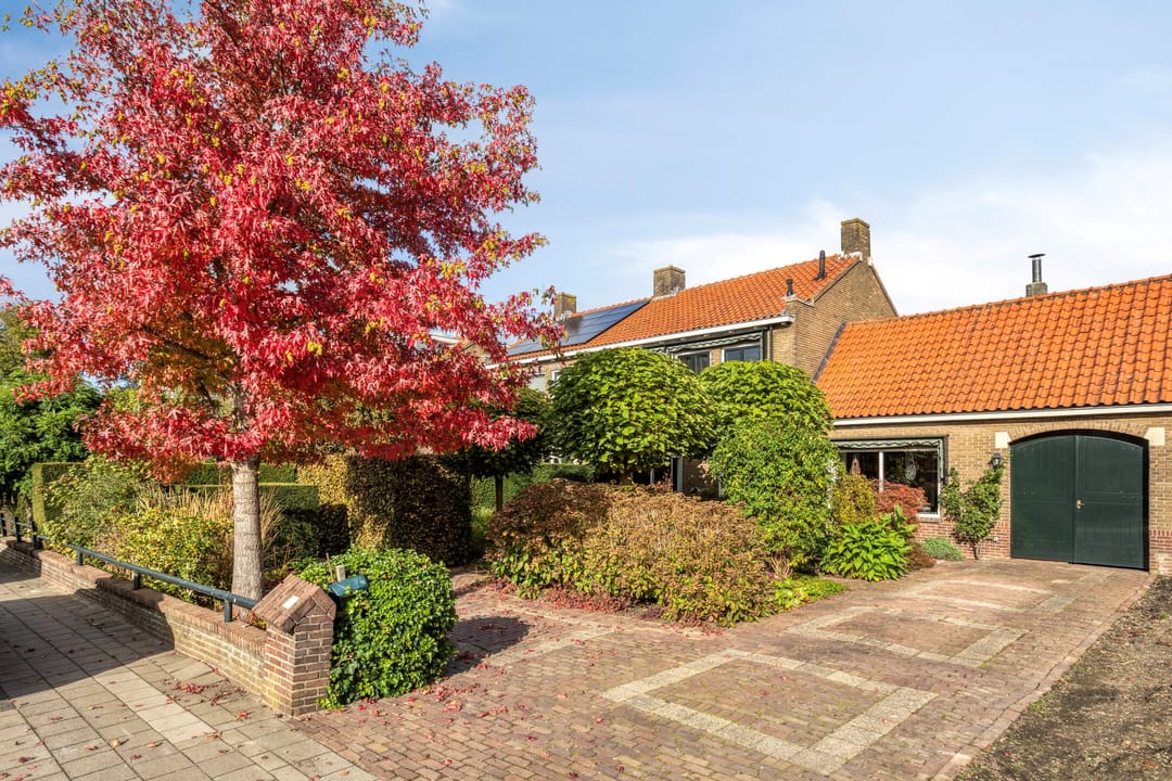 Huis verkocht: Hoge Rijndijk 21 2382 AA Zoeterwoude | Funda